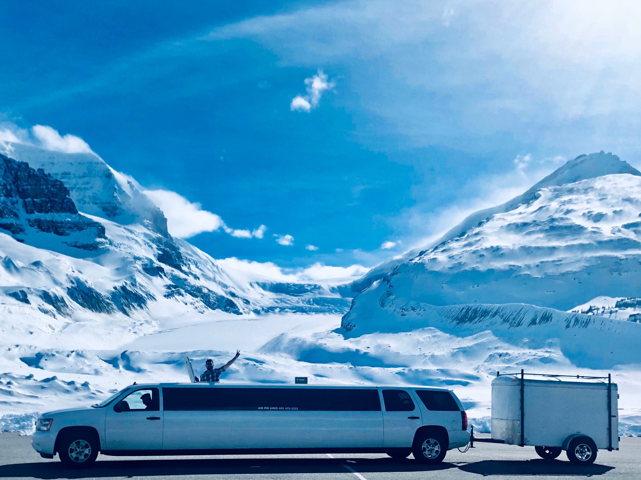 Lake Louise Limo and Party Bus Rentals | AM PM Limo